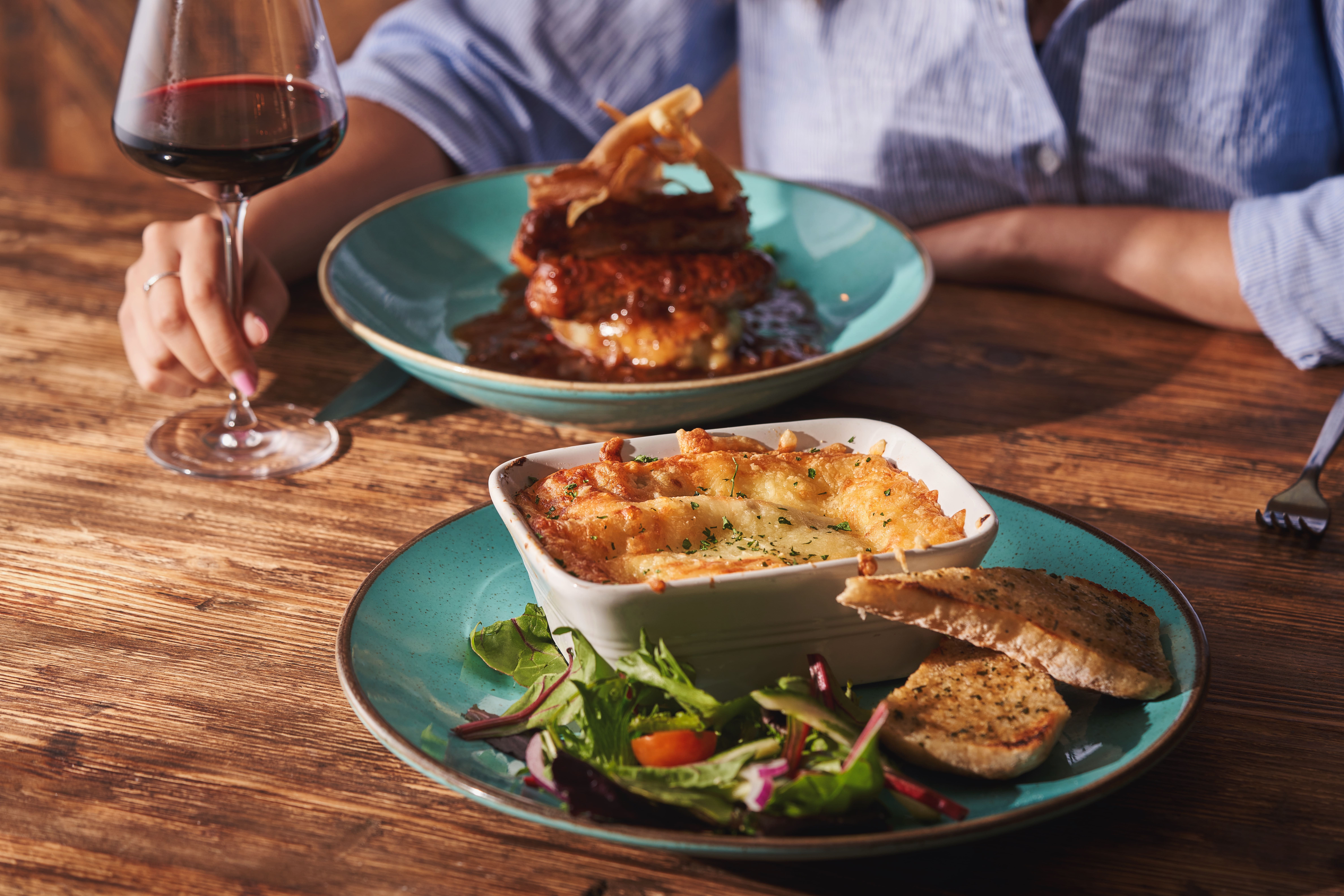 What's On? | Borough Arms, Bodmin | St Austell Brewery